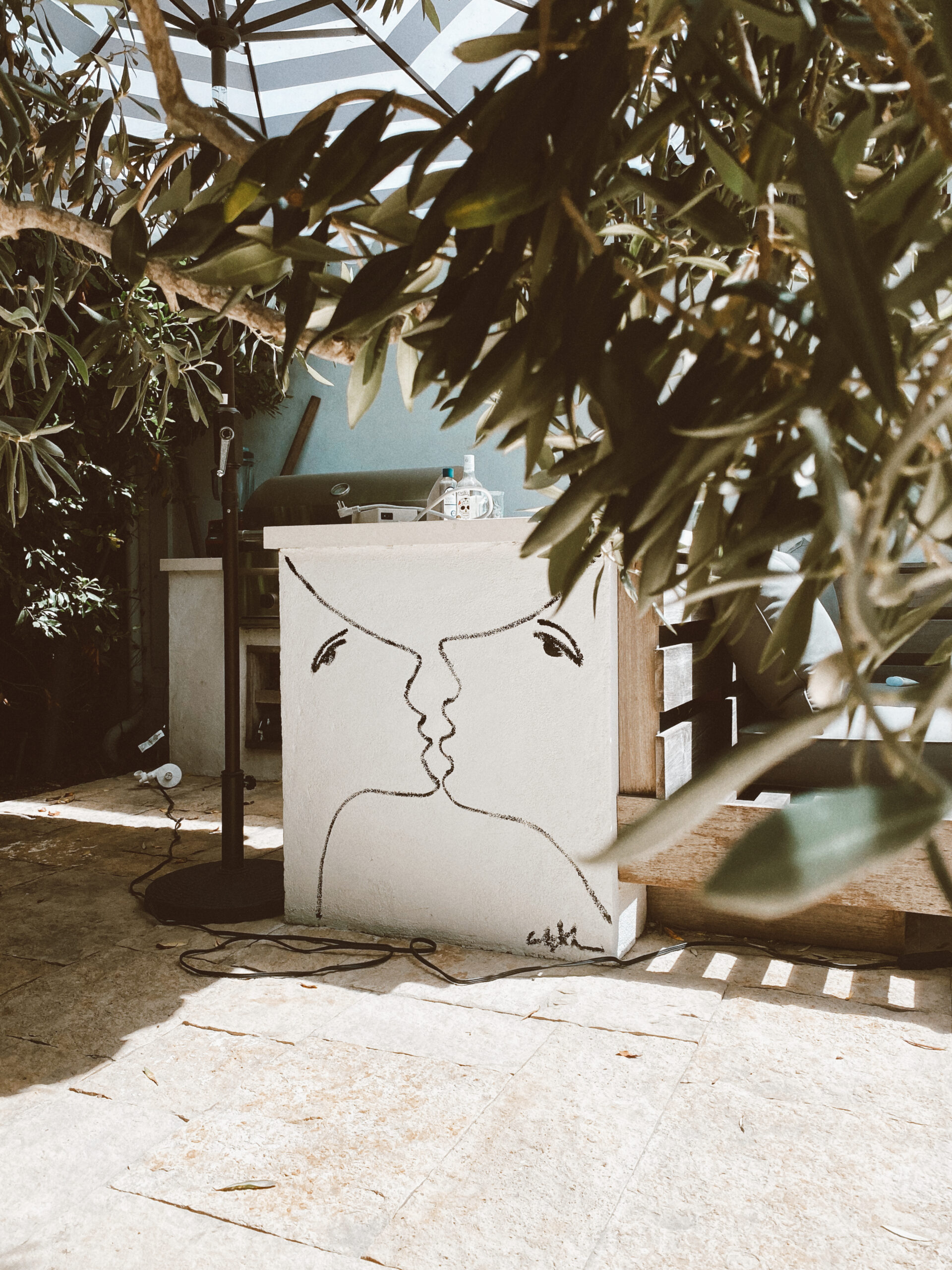 Vanessa Hudgens - The Cartelier